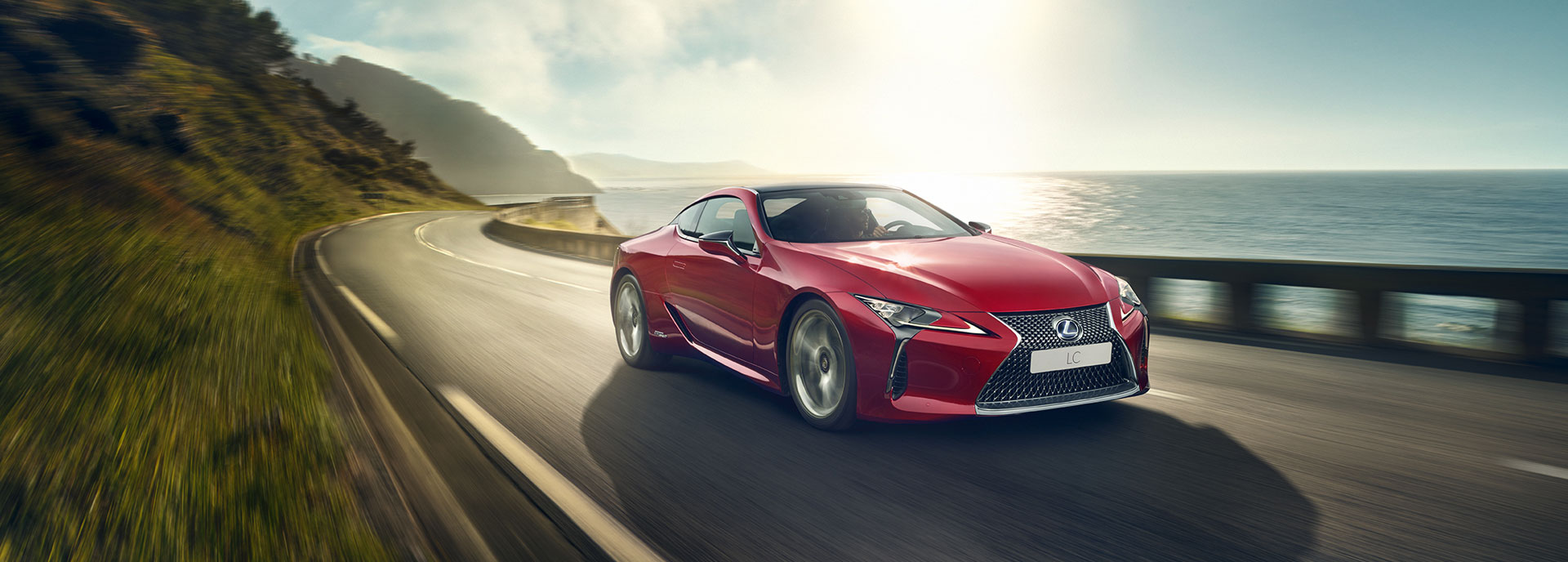 Tervetuloa hämmästyttävään Lexuksen maailmaan |Lexus Suomi